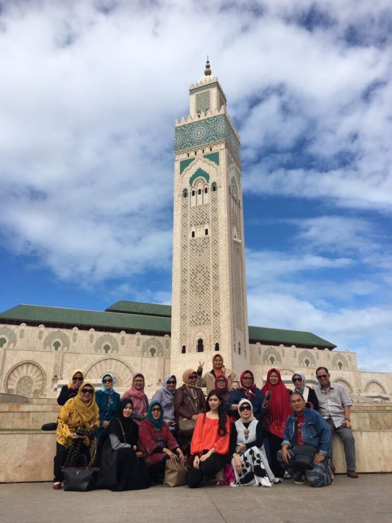 Morocco, Andalusia & Madrid Muslim Tour - With Muslim Guide - Departure ...