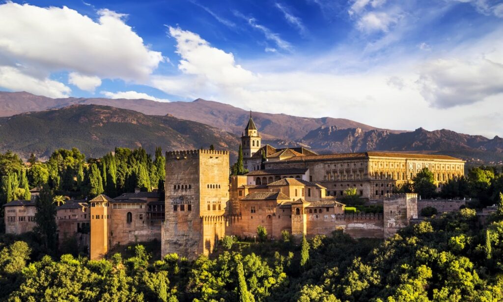 Andalusia Muslim Tour 590€ - Monthly Departures - Muslim Tour Guide ...
